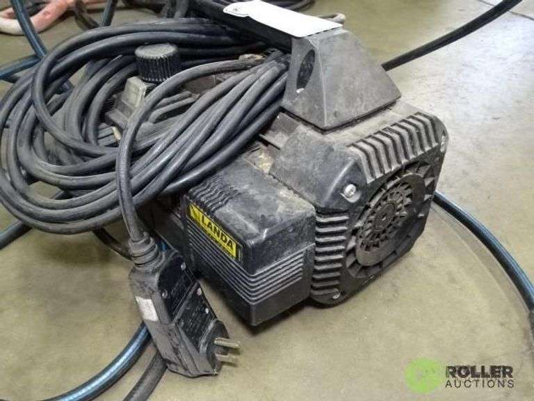 Landa ZF2-1000 Pressure Washer, 120V, 1000-PSI - Roller Auctions