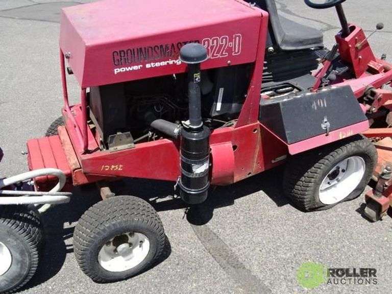 Toro Groundsmaster 322-D Ride-On Mower, 3-Cylinder Diesel Engine, Hydrostatic Transmission ...