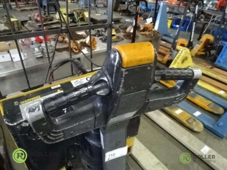 Caterpillar NPP40 Electric Pallet Jack, Inoperable - Roller Auctions