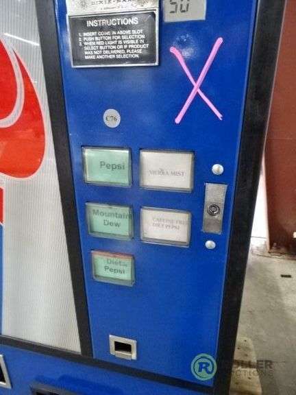 Royal Crown Cola Vending Machine (Inoperable and No Key ) - Roller Auctions