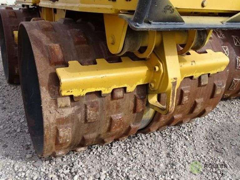 Wacker RT Walk-Behind Trench Compactor, Lombardini Diesel, 32in Double ...