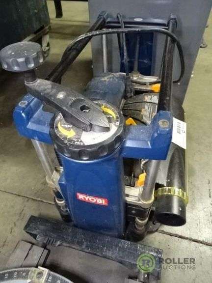 Ryobi AP1301 Portable Planer - Roller Auctions