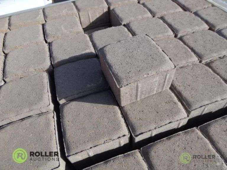 Pallet of Pavestone Plaza Square 8cm Pavers, 5in x 5in, Old Town Blend ...