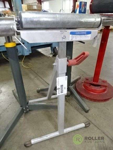 Adjustable Roller Tables and (2) Feed Stands - Roller Auctions