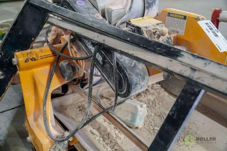 Saw Master SDT-1000XL Tile Saw With Stand - Roller Auctions