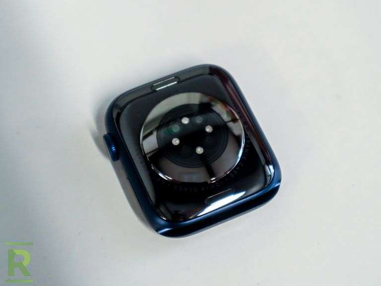 Apple Watch Series 6 44mm Blue With Blue Sports Band - Roller Auctions