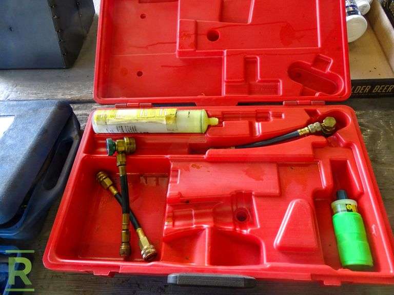 Valvoline Fuel Rail Cleaner Kit, Can Degree Kit and Grip-N-Fill ...