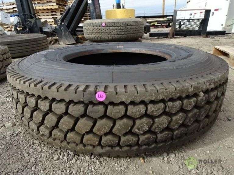 Double Coin RLB400 11R22.5 Tire, 22mm Tread Depth - Roller Auctions