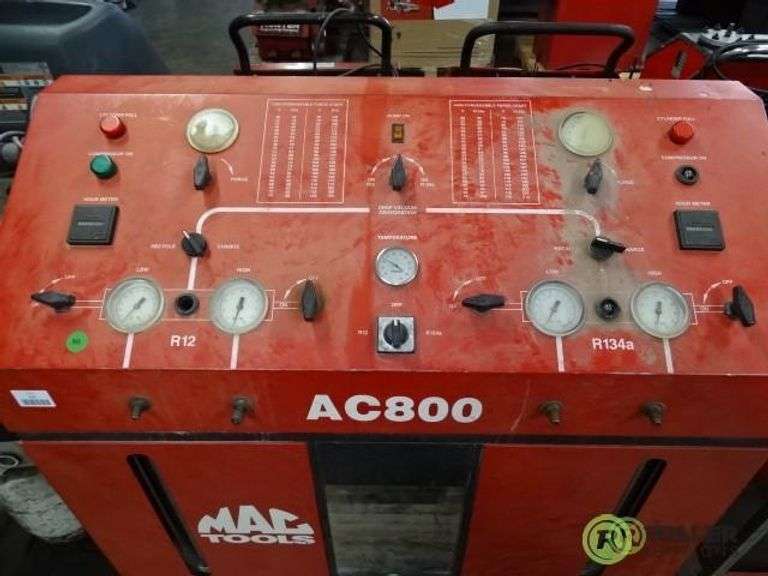 Mac Tools AC800 150V Management Center - Roller Auctions