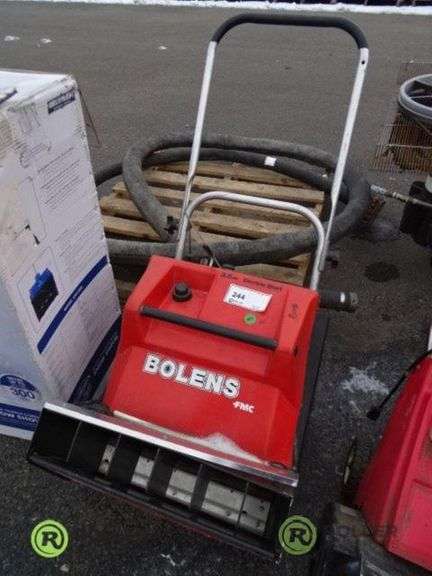 Bolens FMC 3.5Hp Snow Thrower, Gas - Roller Auctions