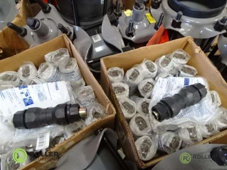 Pallet of Assorted Pipe Fittings - Roller Auctions