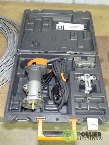 Ridgid R2400 Laminate Trimmer - Roller Auctions