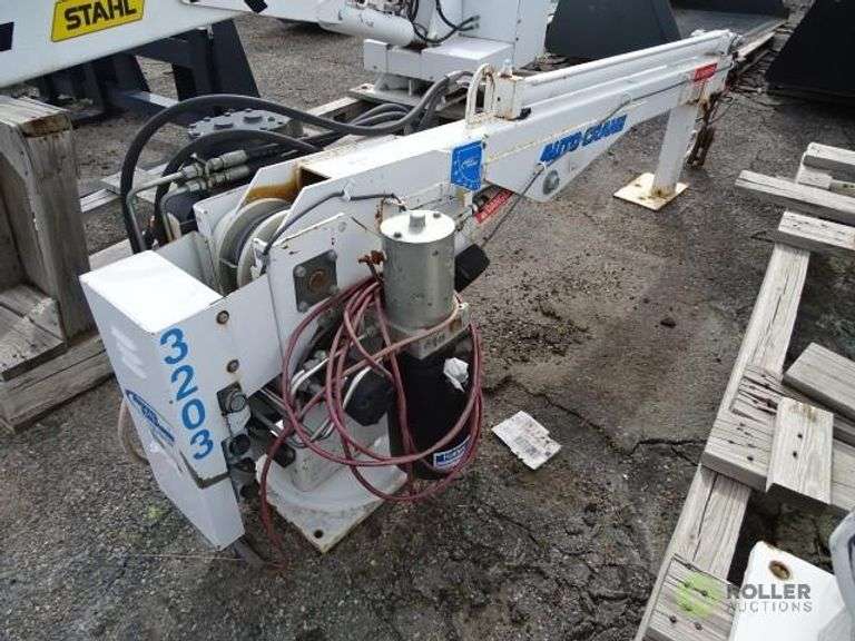 Auto Crane Mod. 3203PRX Truck Crane - Roller Auctions