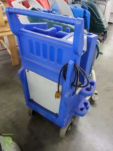 Hillyard C3 Cleaning Companion - Roller Auctions