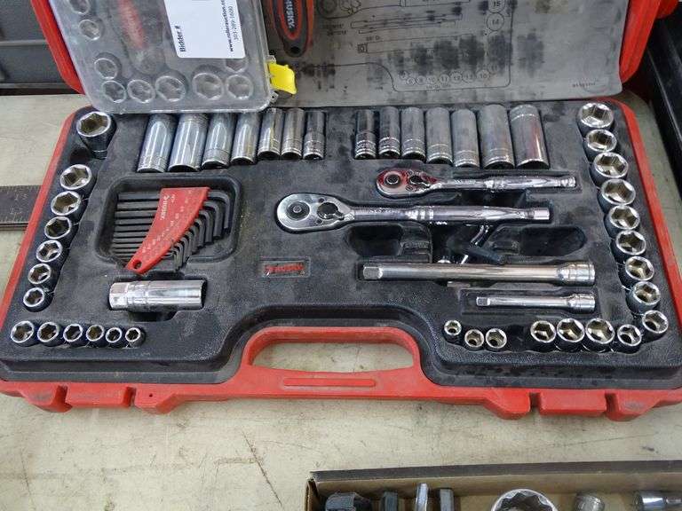 (2) Husky Socket Sets - Roller Auctions