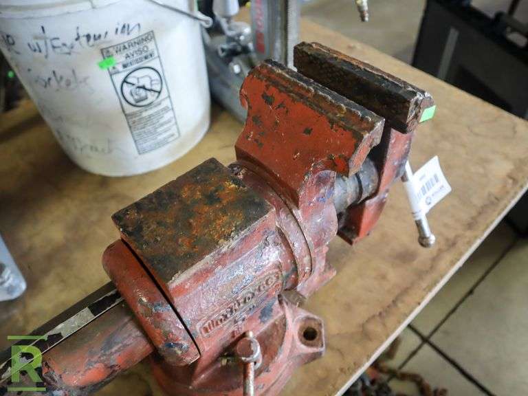 Workforce 5" Bench Vise and Head With Anvil, 360-Swivel - Roller Auctions