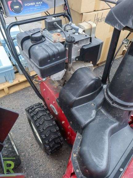 Toro 826LE Snowblower, Gas, 26", 2-Stage - Roller Auctions