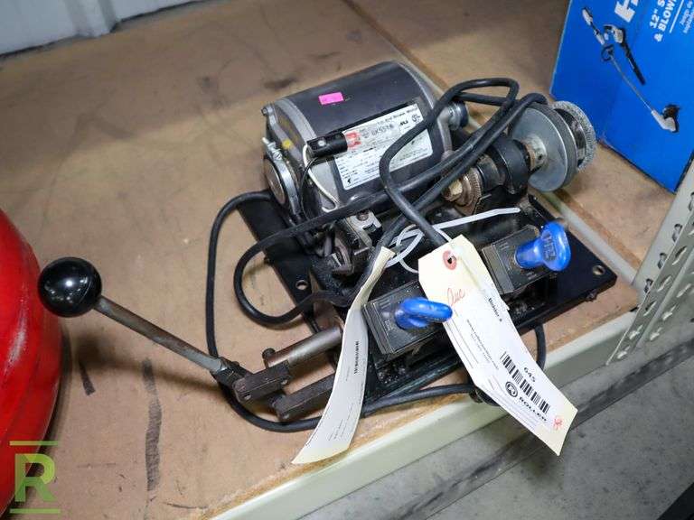 Speedex Key Cutting Machine - Roller Auctions