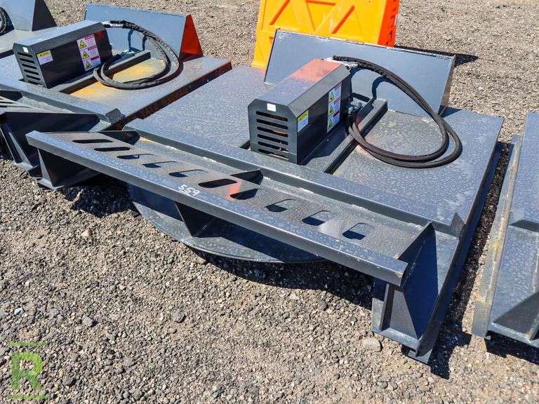 New Wolverine 72" Hydraulic Brush Cutter Attachment to Fit Skid Steer ...
