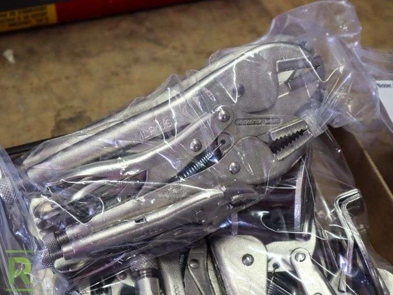 Tray of New Mac Tools Locking Pliers - Roller Auctions