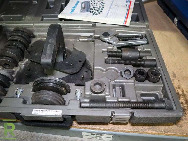 SPX Hub Tamer Elite Front Wheel Drive Service Tool Set - Roller Auctions