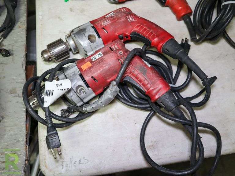(2) Milwaukee 0234-1 Magnum Drills - Roller Auctions