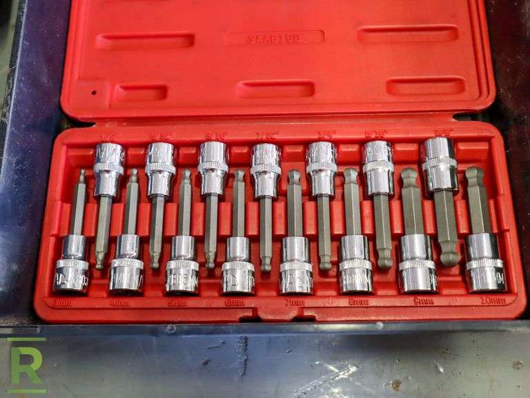 Tray of New Mac Tools Driver Sets - Roller Auctions