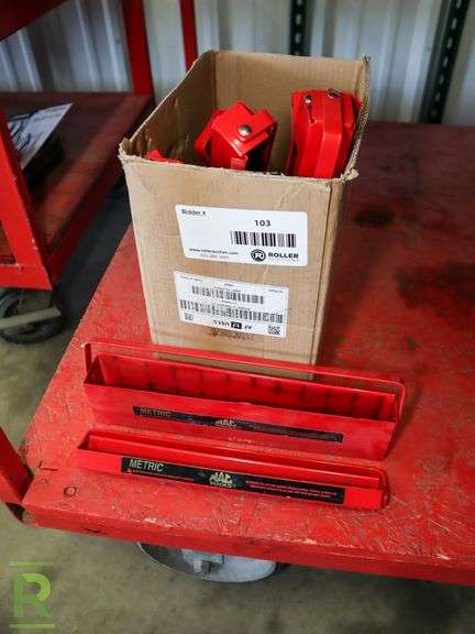 Box of Mac Tools Socket Trays - Roller Auctions