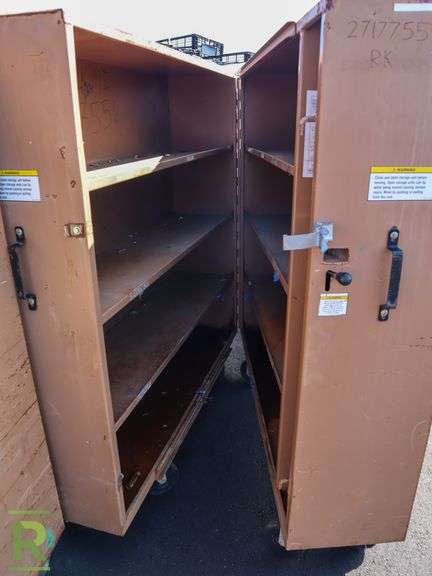 Knaack Clam Shell Gang Box on Casters - Roller Auctions