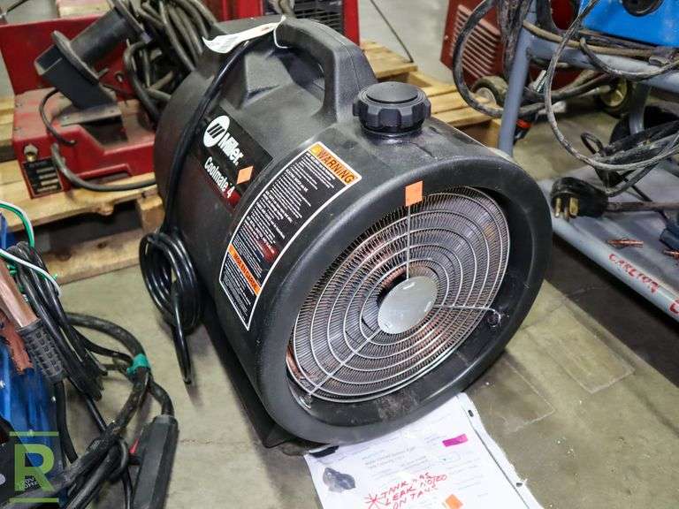 Miller Coolmate 4 4-Gallon Water Coolant System (Tank Has Leak ...