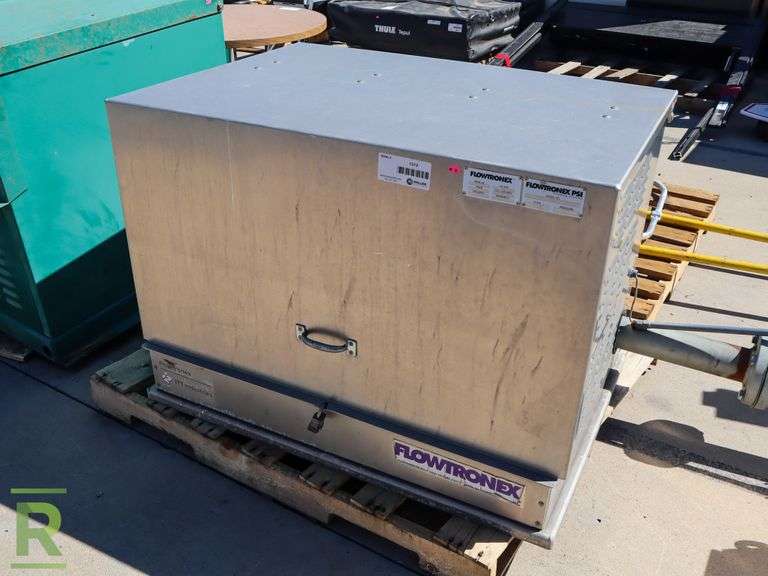 Flowtronex SFBF-S3J3A-21FONO/40 Water Pump System - Roller Auctions