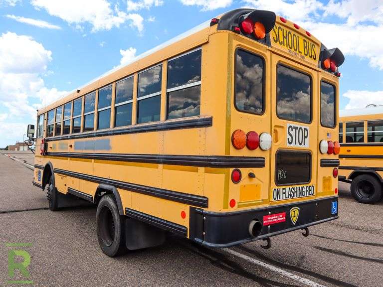 2008 International Navistar 42-Passenger School Bus - Roller Auctions