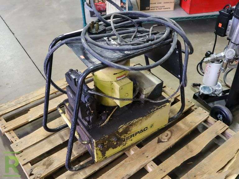 Enerpac VS4-24 Hydraulic Pump - Roller Auctions