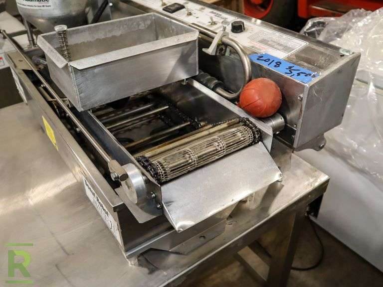 Belshaw Adamatic Mark II Donut Robot Machine - Roller Auctions