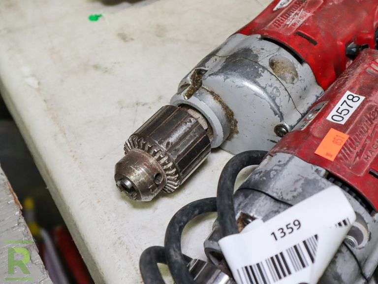 (2) Milwaukee 0234-1 Magnum Drills - Roller Auctions