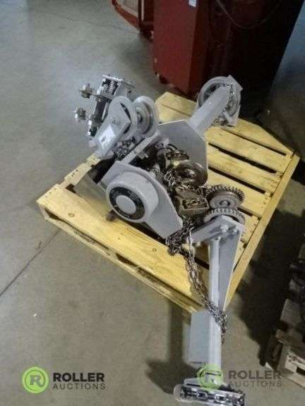 Chester Zephyr 1-Ton Trolley Hoist, 24in Offset, Deadman Lock, Spark ...