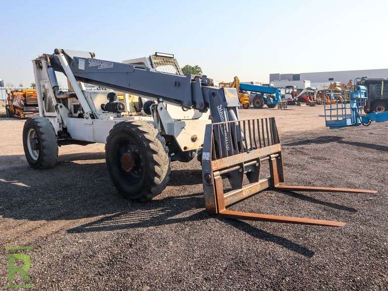 Square Shooter SS-842 Telescopic Forklift - Roller Auctions