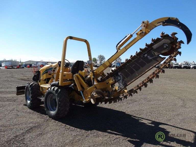 2013 VERMEER RTX750 Ride-On Trencher, Front Counterweights, 72in ...
