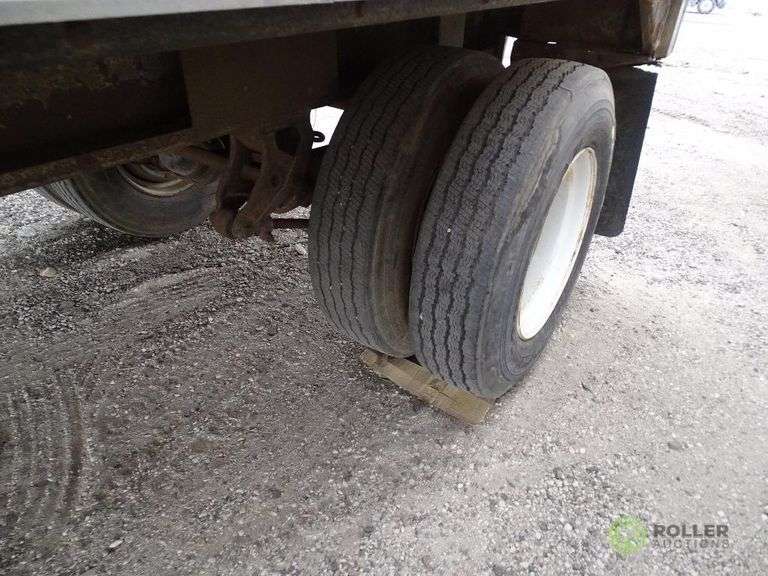 1965 TRAILMOBILE S/A VAN TRAILER, 26' x 96in, Spring Suspension, Rollup ...