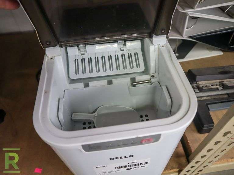 Della 048-GM-48224 Ice Maker - Roller Auctions