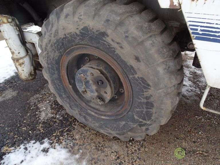 LORAIN LRT-18U Rough Terrain Crane, 18-Ton Capacity, 60 Ft. 3-Stage ...