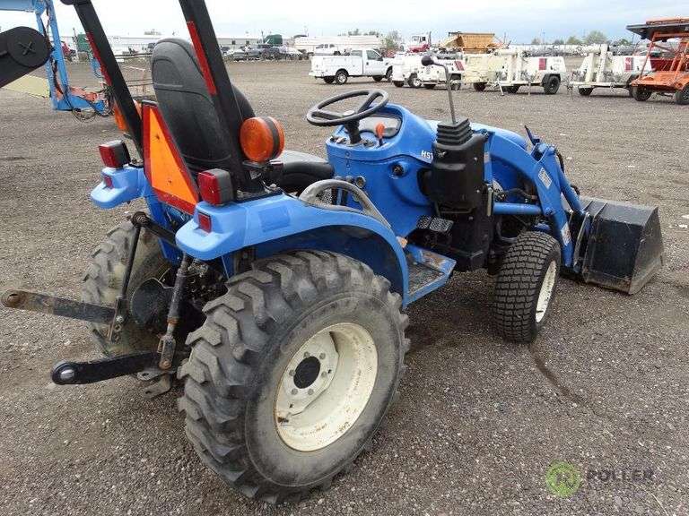 NEW HOLLAND TC24DA 4WD TRACTOR/ LOADER, 3-Pt PTO, Hydrostatic, Mid PTO ...