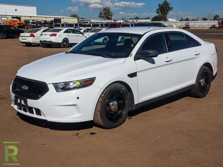 2016 Ford Taurus AWD Police Interceptor - Roller Auctions