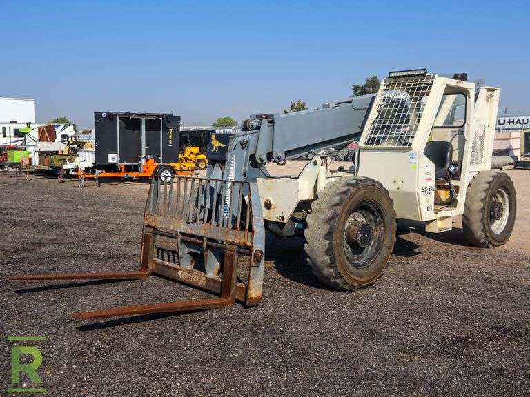 Square Shooter SS-842 Telescopic Forklift - Roller Auctions