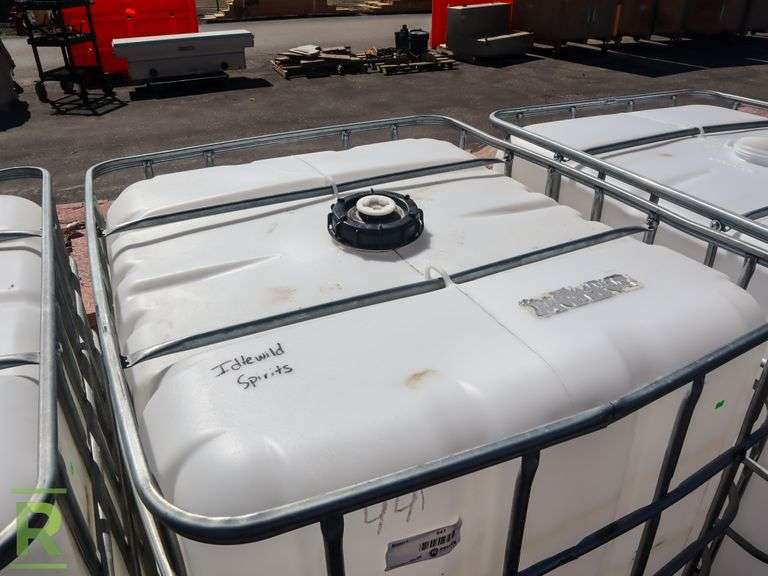 250-Gallon Poly Tank , Food Grade - Roller Auctions