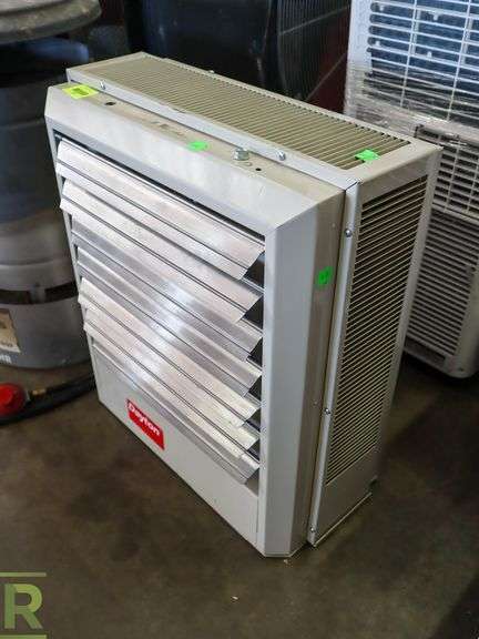 Dayton 2YU66 Electric Unit Heater, 208V, 1 or 3 Phase - Roller Auctions