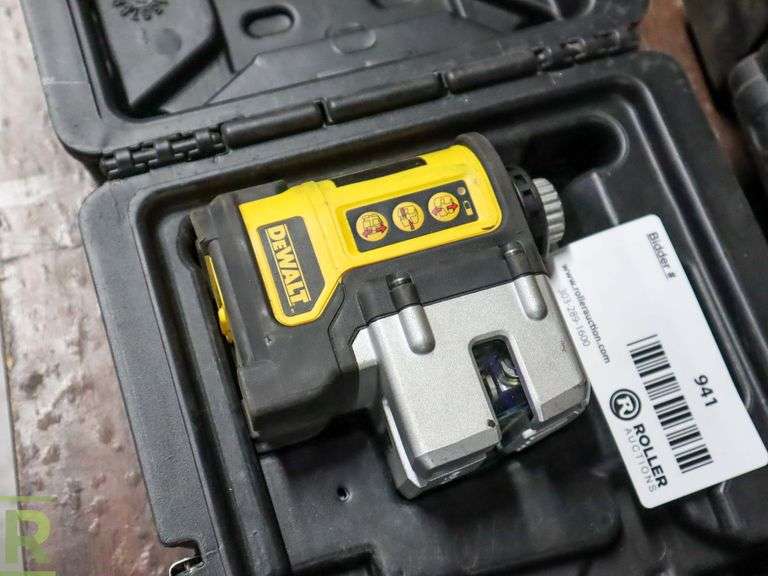 DeWalt DW089 3-Beam Line Laser - Roller Auctions