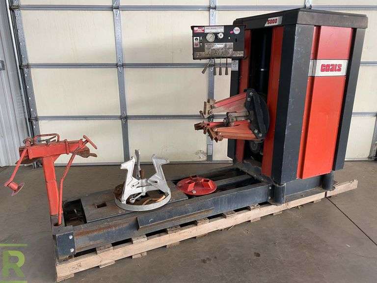 Coats HIT5000 Heavy Duty Tire Changer - Roller Auctions