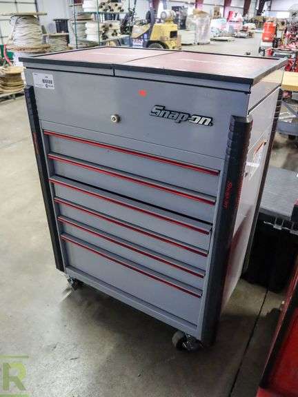 Snap-On KRSC343PLB Toolbox on Casters - Roller Auctions