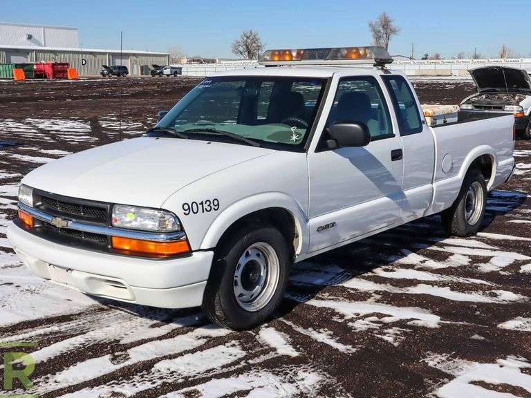 1999 Chevrolet S10 Ls Rwd Extended Cab Pickup Roller Auctions